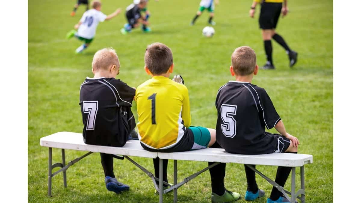 Soccer Vs Football: 12 Significant Differences – Your Soccer Home